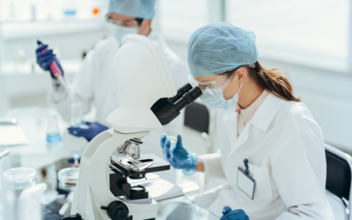 Manfaat Pengujian Mikrobiologi di Laboratorium Sains | Hannainst